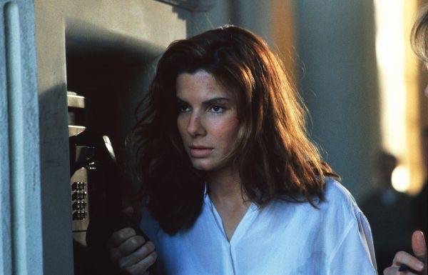‘The Net’ (1995): Sandra Bullock finds danger & intrigue online ...